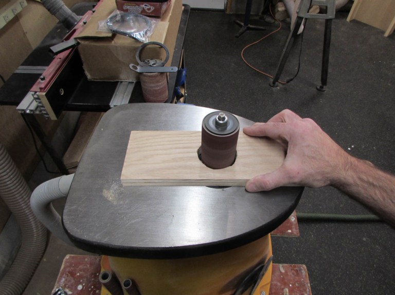 Screw gun storage/charging station | Midnight Woodworking