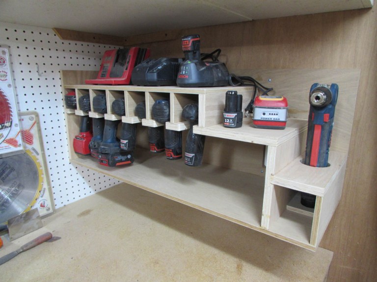 Screw gun storage/charging station | Midnight Woodworking